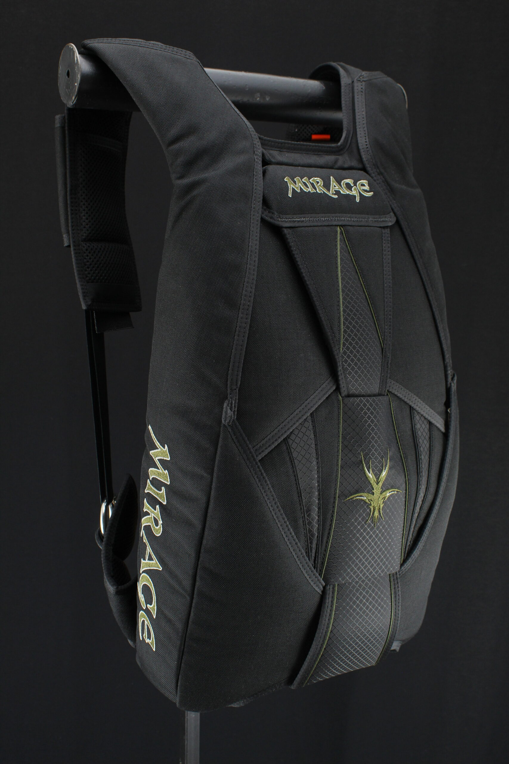 G4.2 M2 #40354272 | Mirage Containers